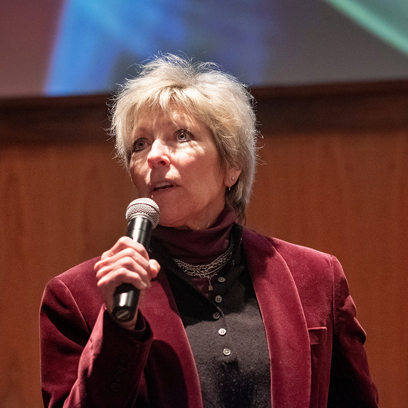 Starkville Mayor Lynn Spruill visits MSU Day One students | Mississippi State University