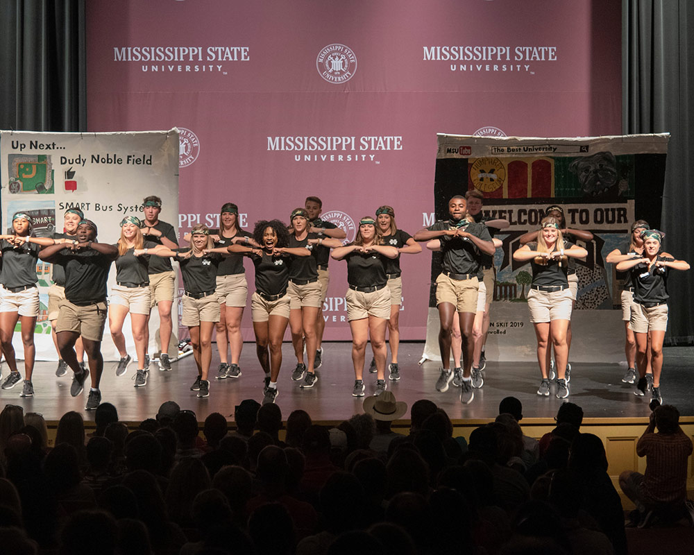 Orientation Leader applications open this week for 2020 team ...