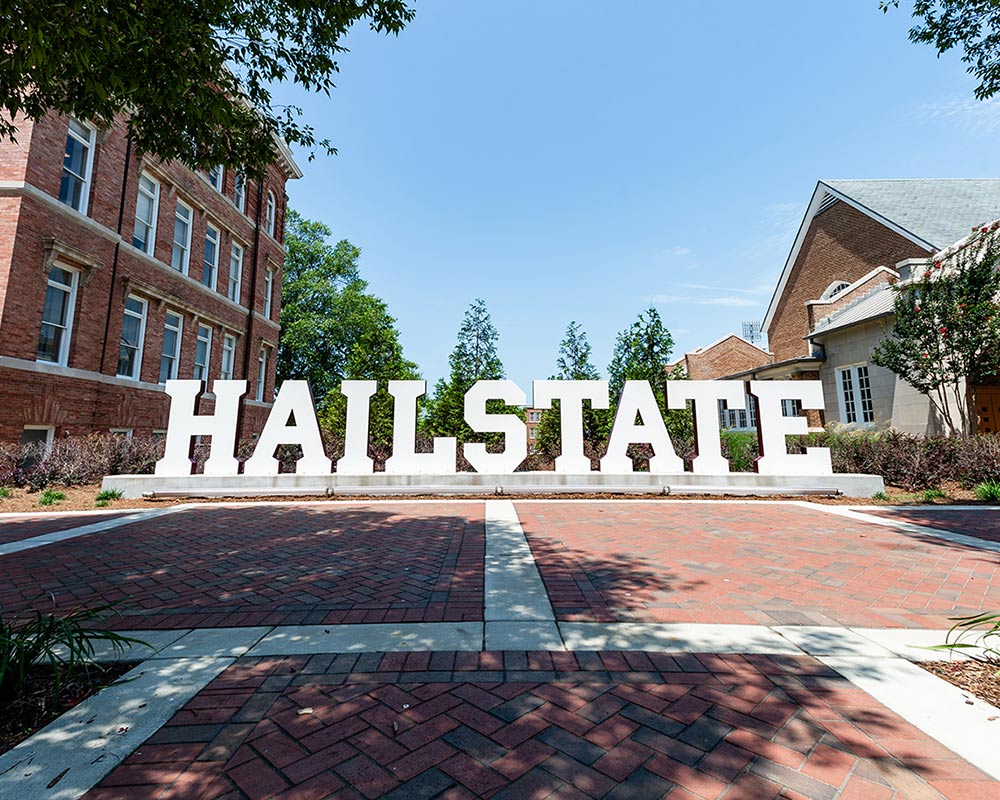August kicks off admissions, welcome events at MSU | Mississippi State ...