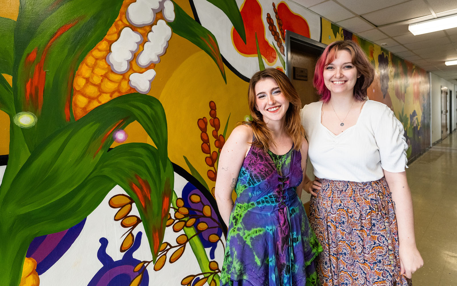 MSU art students highlight crops with ag building mural | Mississippi ...