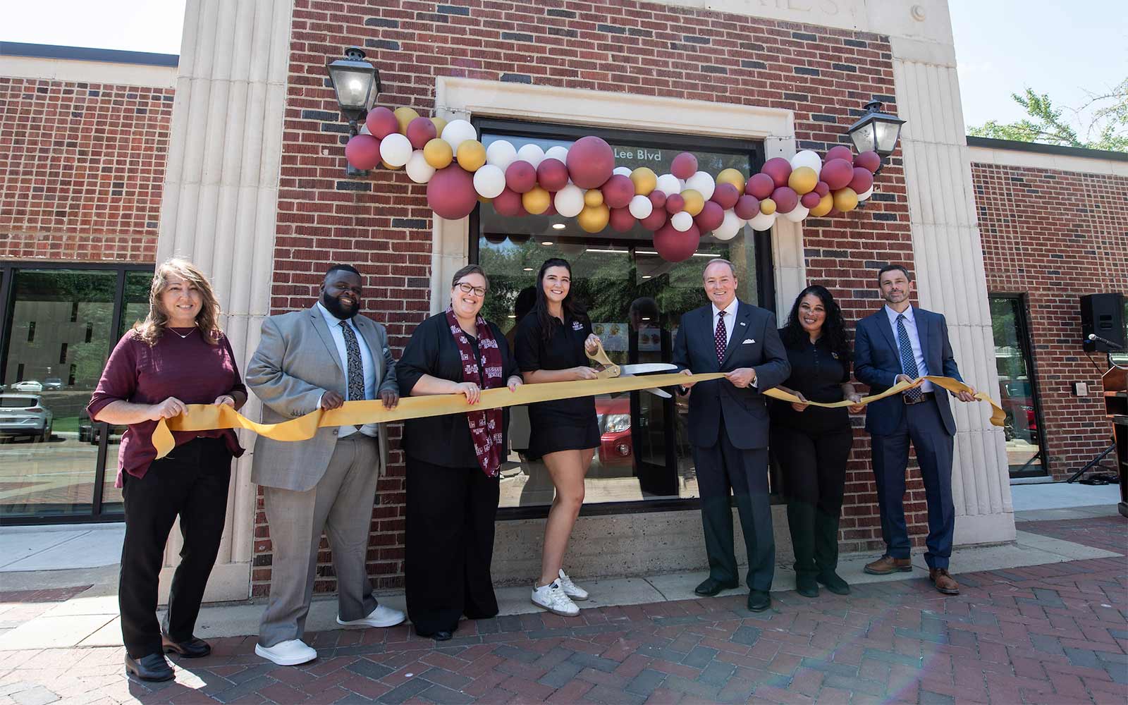 MSU’s Subway, Bento Sushi hold ribbon cutting ahead of weekend opening ...