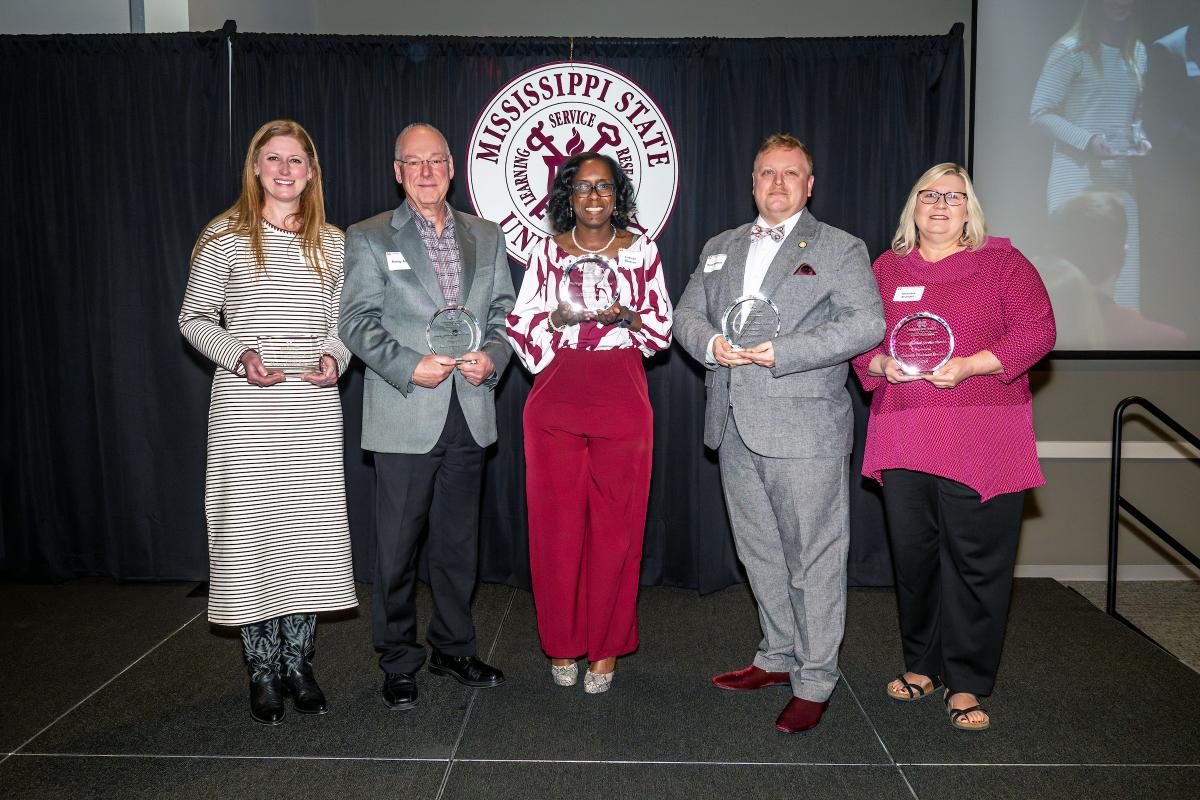 MSU Alumni Association honors outstanding volunteers | Mississippi ...